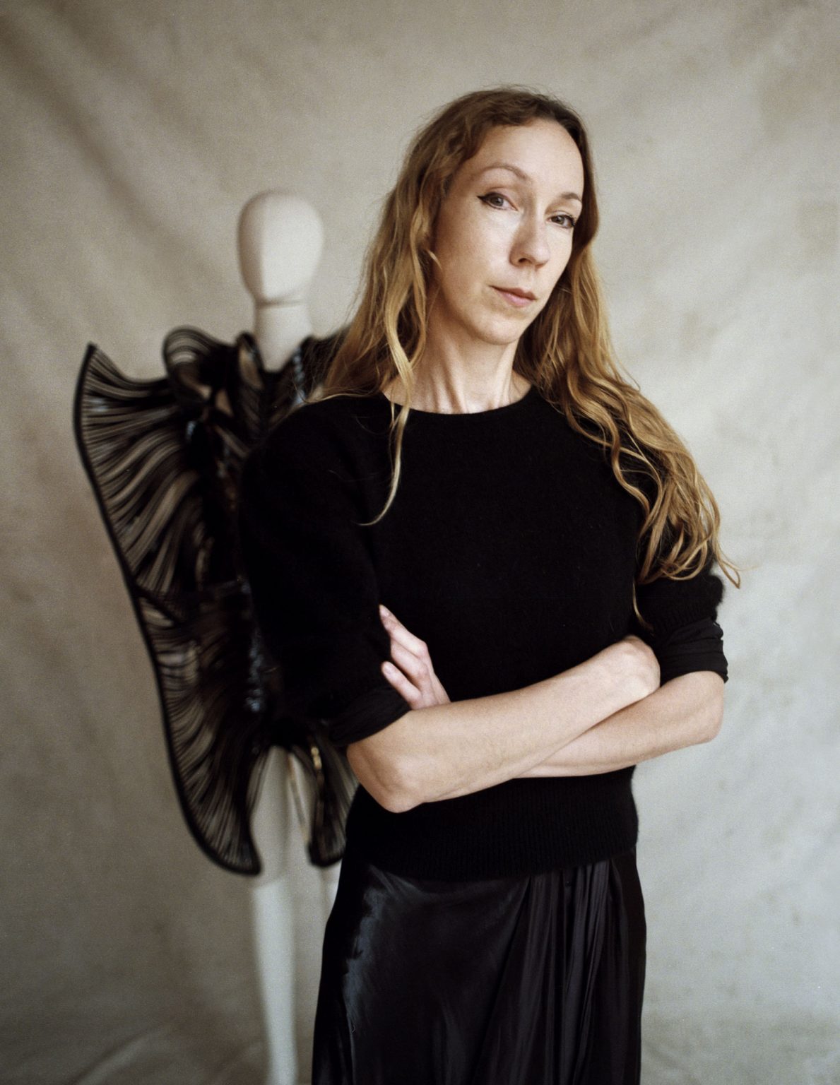 A Deep Dive With Transformative Fashion Designer Iris van Herpen – The ...